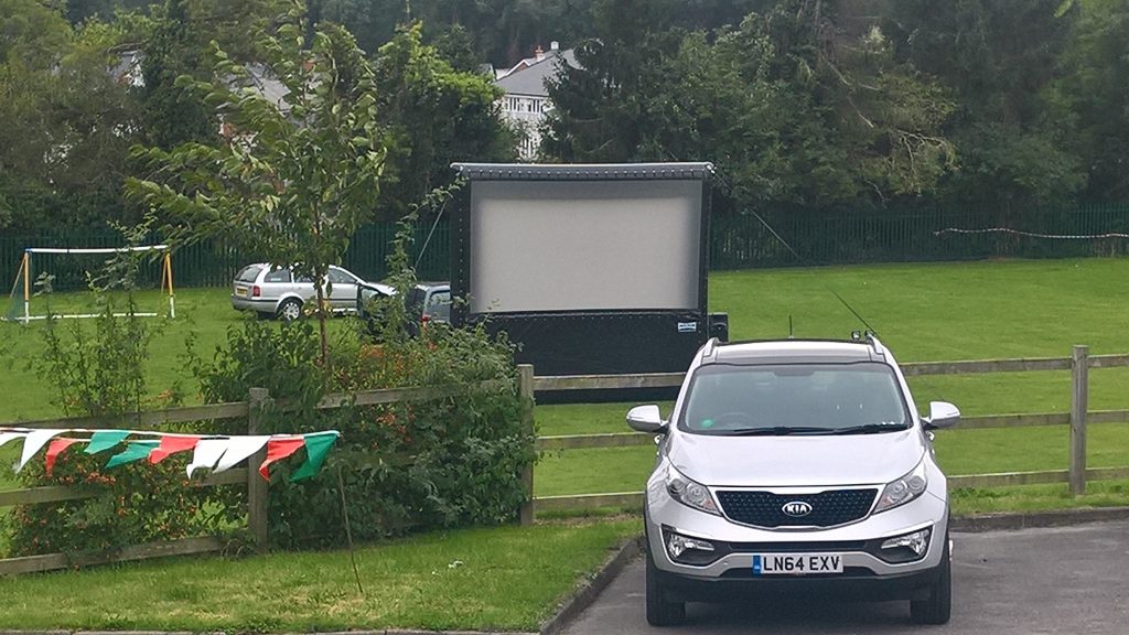 Outside Cinema Hire | outdides Cinema Screen hire